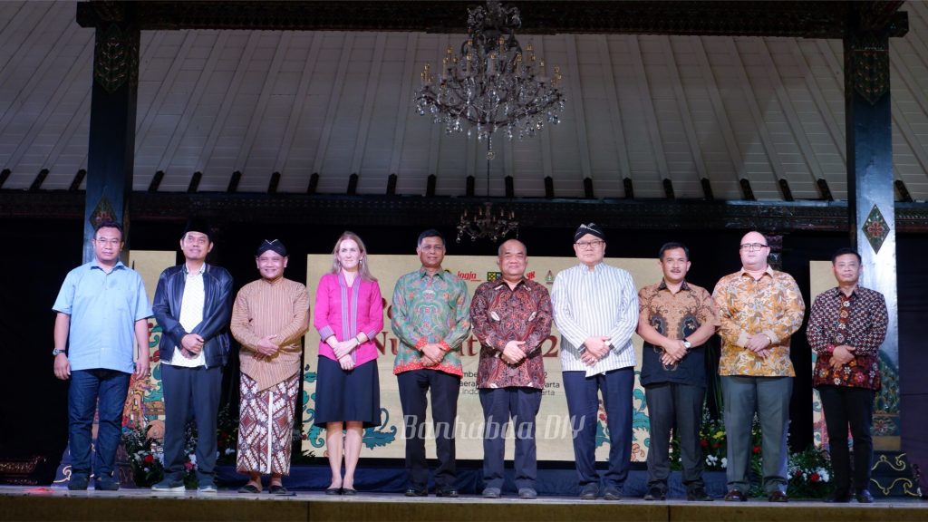 Pesona Budaya Nusantara Sulih Pulih Luwih Dari Masa Paceklik